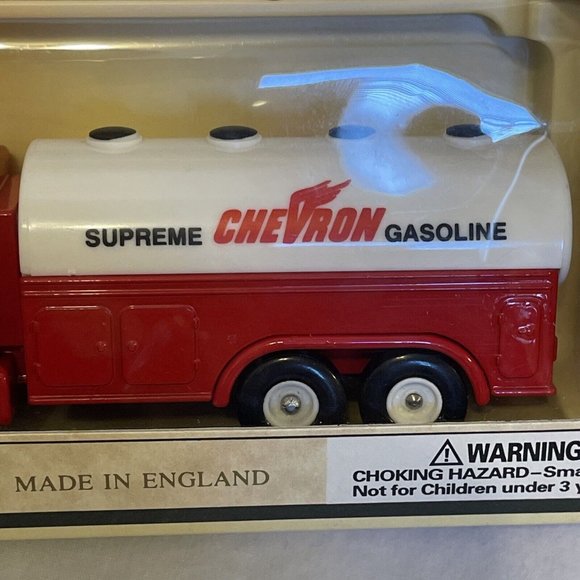 Lledo Chevron | Toys | Diecast 937 Six Wheel Refined Oil Truck Lledo ...